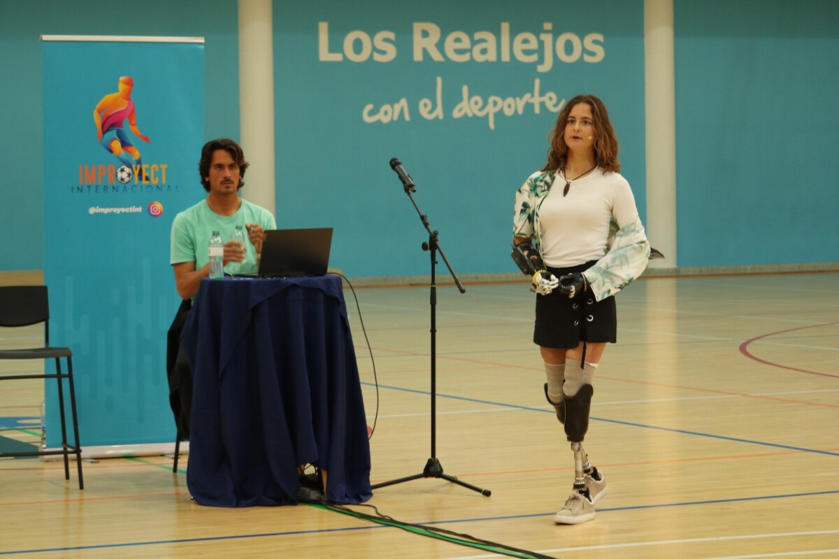 La deportista Sarah Almagro, amputada de todas sus extremidades, no ...